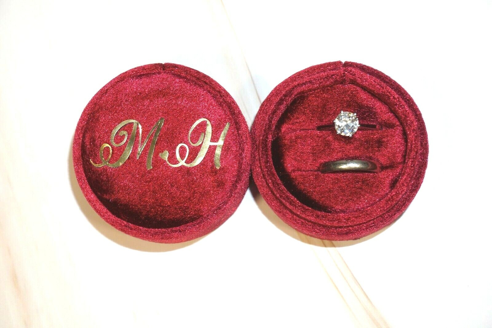 Personalised Circle Ring Box Velvet Wedding Gift Beautiful Quality New ...