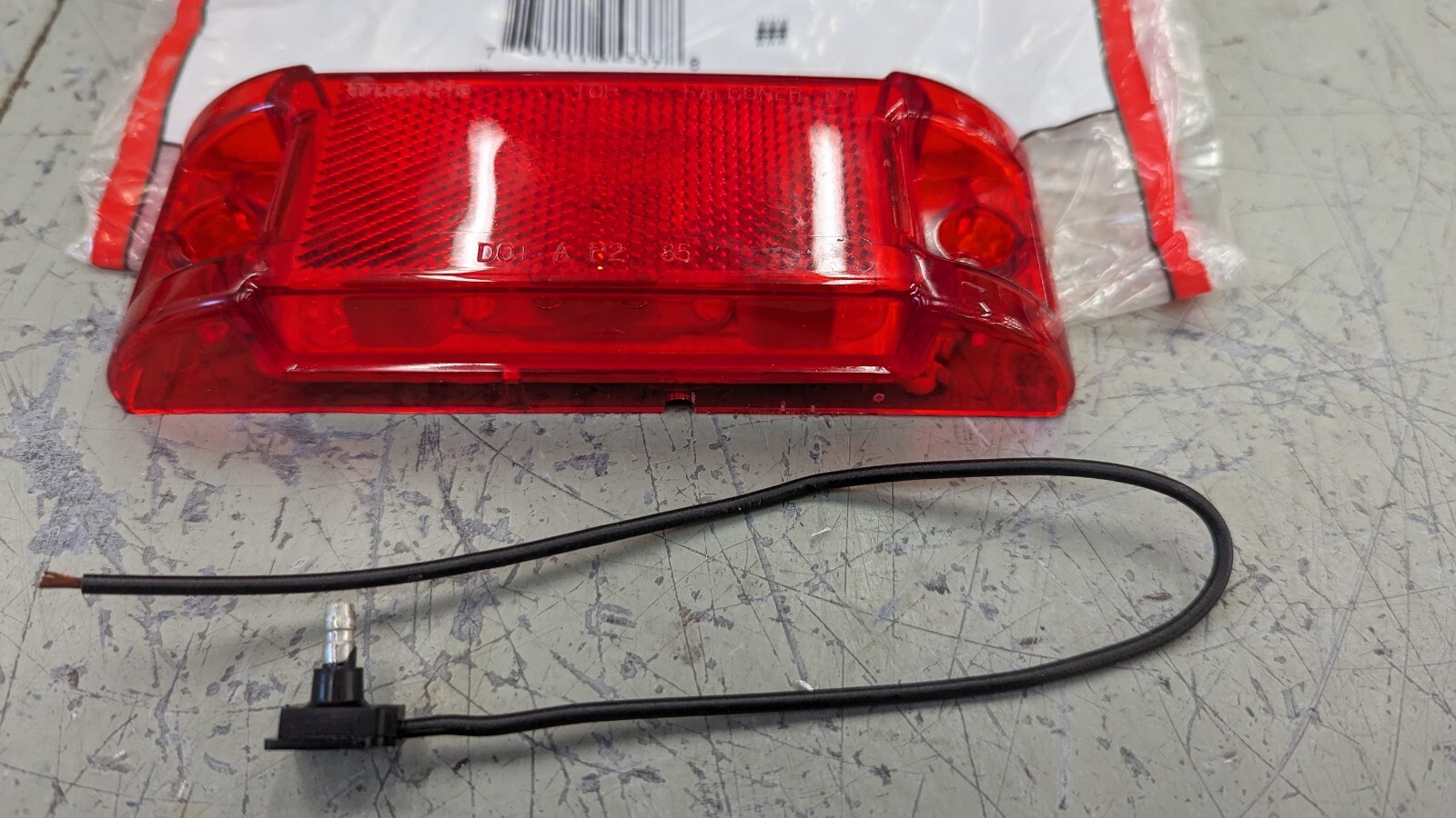Truck-Lite 21002R Super 21 Red Marker Light for sale online | eBay