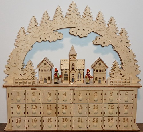 Wooden Christmas Advent Calendar German Style LED Battery Powered 24 ...