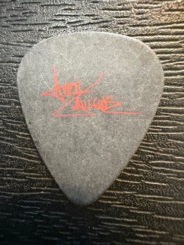 AVRIL LAVIGNE / EARLY 2000'S / TOUR GUITAR PICK | eBay