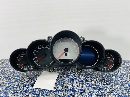 Speedometer Speedo Dash Cluster Turbo S Model MPH 2017 PORSCHE CAYENNE ...