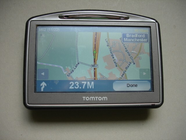 Tomtom Sat Nav Go720 Satellite Navigation Device Charge Base Wire Box ...
