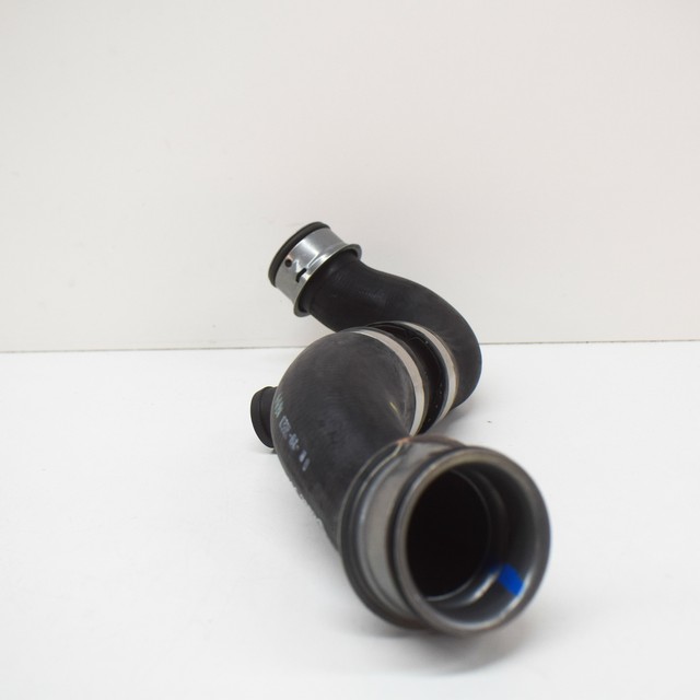 OEM Mercedes-Benz C W204 Right Cooler to Engine Hose A2045012682 ...