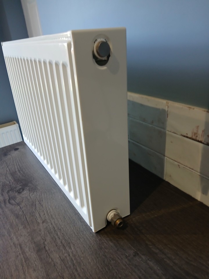 Type 22 double-panel convector radiator 600mm x 400mm | eBay UK