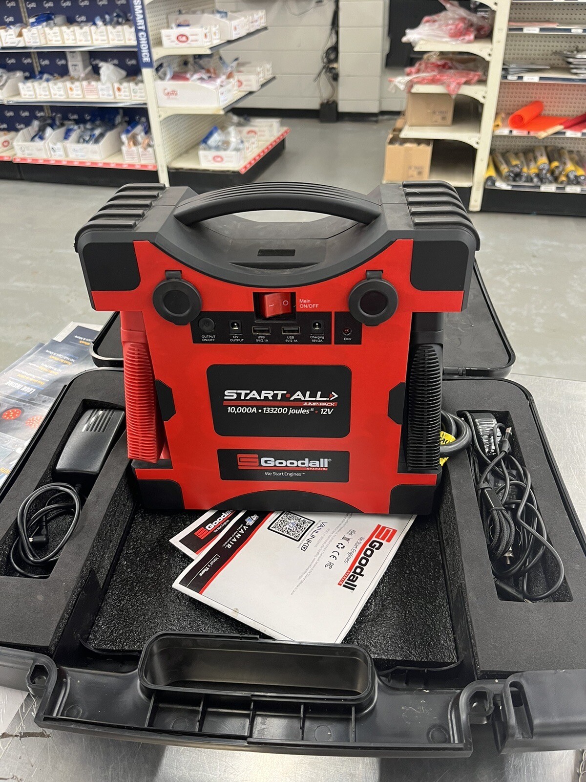 Goodall GDJP-12-10000-002T 12V 10000 Amp Start-All Corded Jump Pack for ...