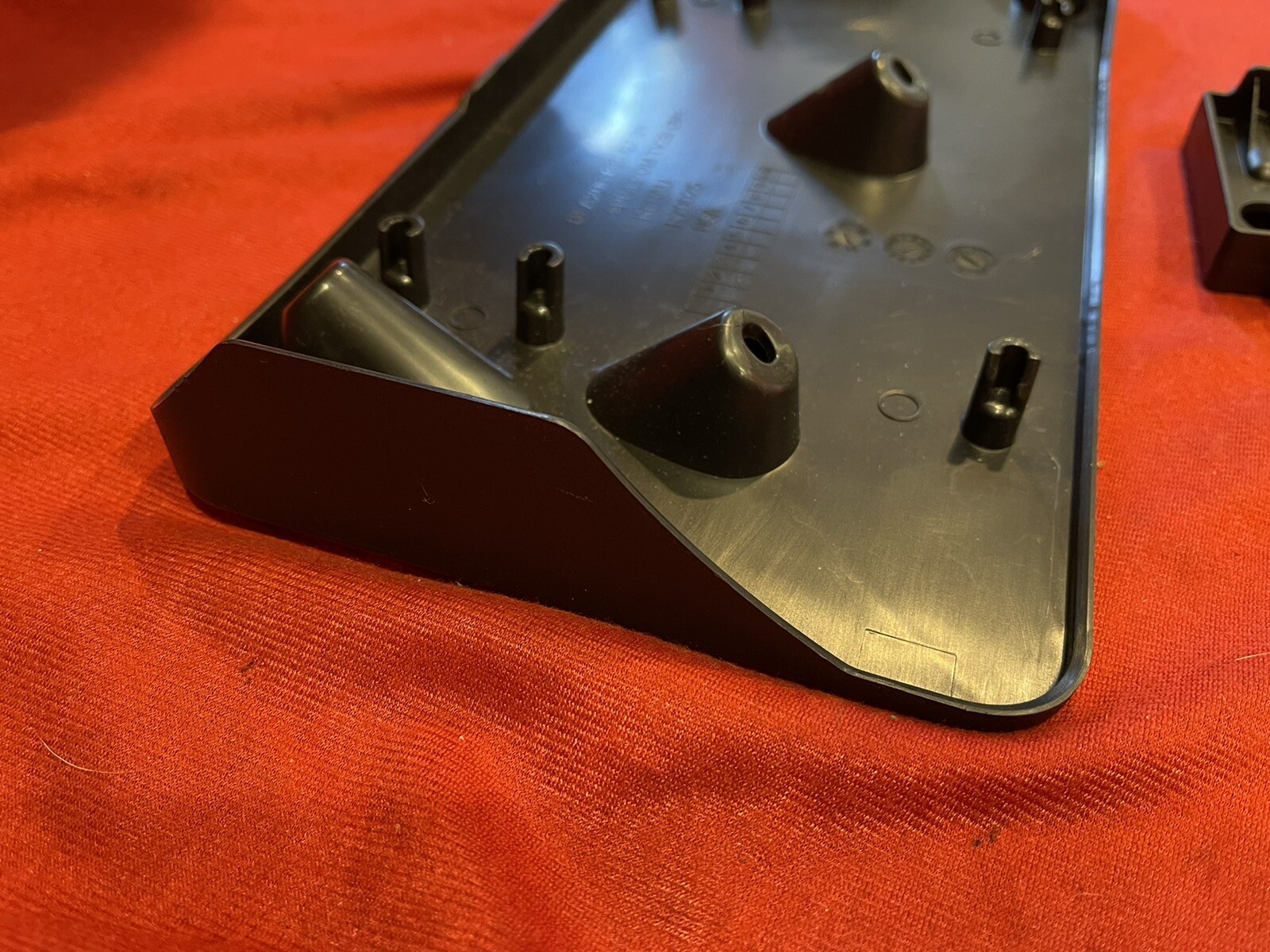 22-24 GENUINE MERCEDES BENZ C43 AMG FRONT LICENSE PLATE BRACKET OEM ...