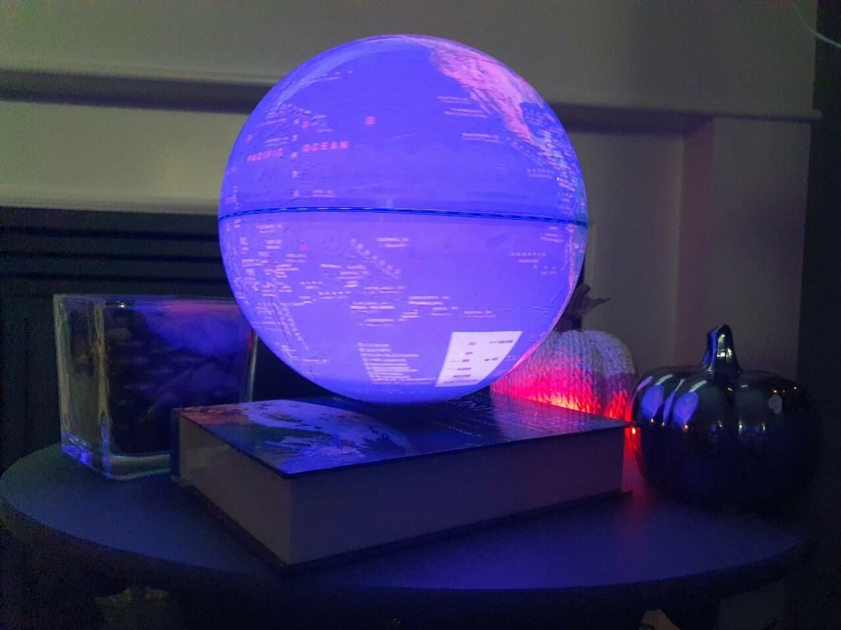 Leviton Lighted Floating Globe Amazon.com: Flagest Magnetic Levitation