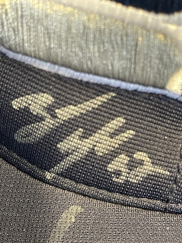 Team-Signed Seattle Seahawks '47 FRANCHISE Stretch-Fit Hat – 201 18 ...