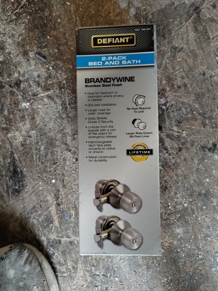 Defiant Brandywine Bed And Bath Door Knob Combo Pack In Stainless Steel ...
