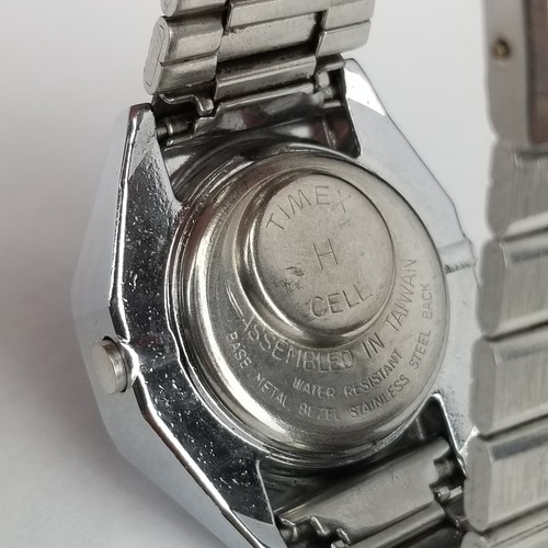 vintage digital LCD watch Timex SSQ 1970's h-cell stainless steel ...