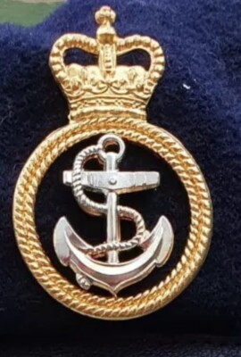 Royal Navy PO Cap Beret Badge | eBay UK