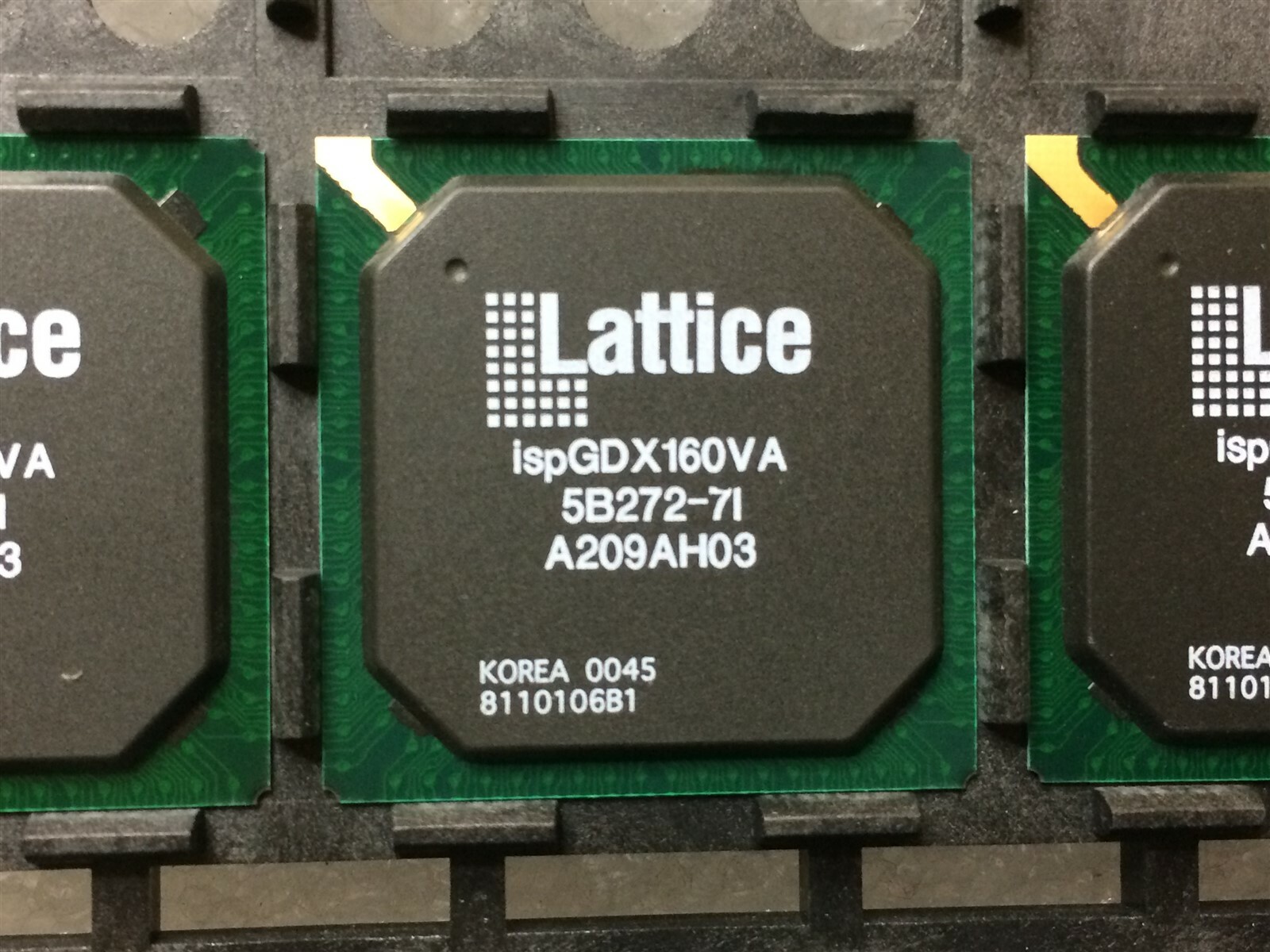 ISPGDX160VA-5B272-7I IC Digital Crosspoint Single 160x160 272-Pin BGA 1 ...