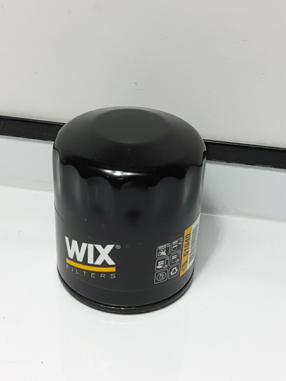 Wix 51040 - cross reference oil filters | oilfilter-crossreference.com