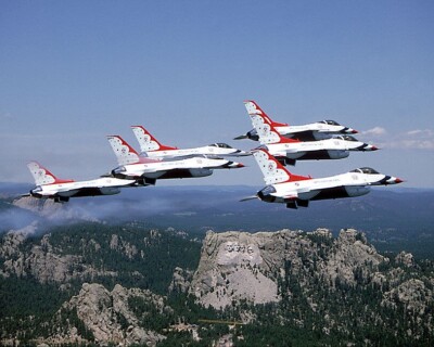 F-16 Fighting Falcon Air Force Top Gun Navy Thunderbirds F-16 F-15 ...