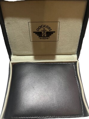 BRAND NEW DOCKERS LEATHER WALLET POCKETMATE BLACK BI FOLD TONS STORAGE ...