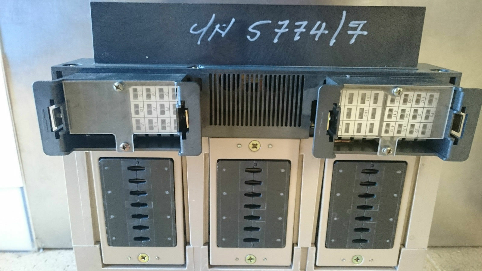 Eaton Moeller IZM 32 S 1000 Air Circuit Breaker ACB Current Breaker ...