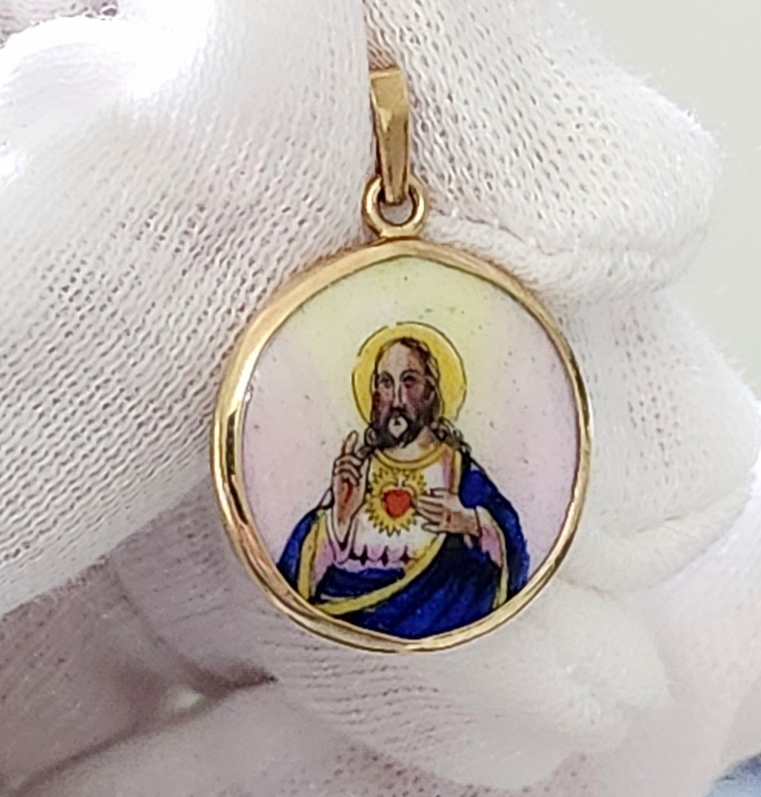 14k Solid Yellow Gold Jesus Religious Porcelain Paint… - Gem