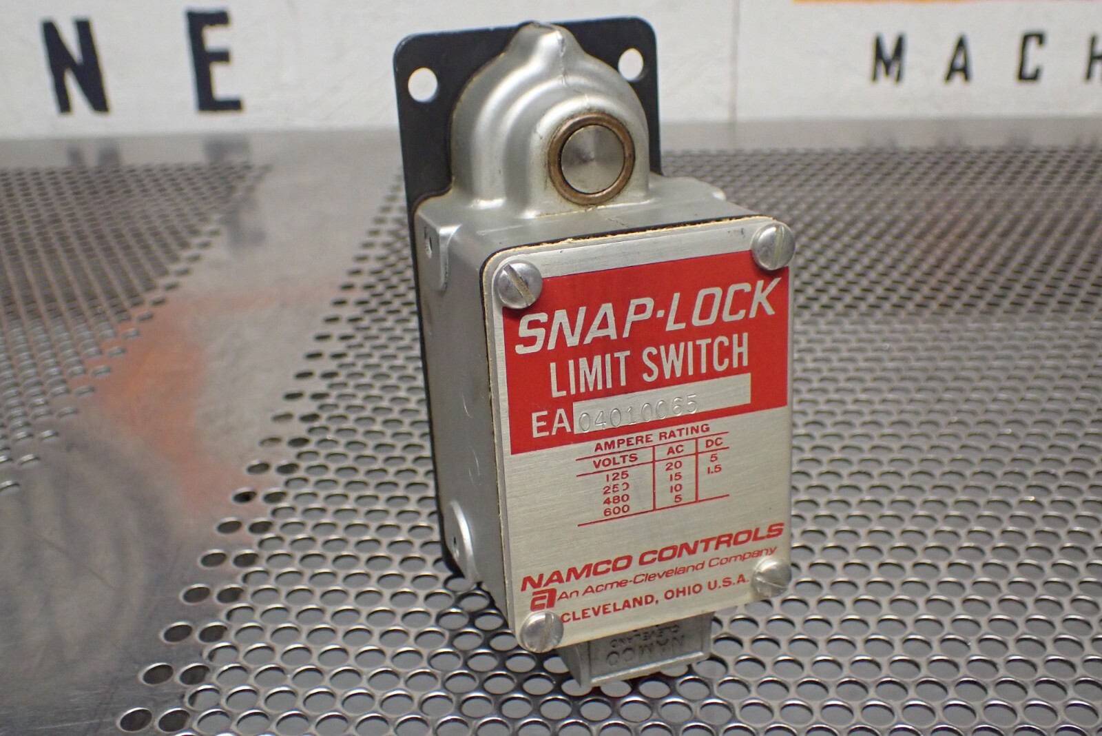 NAMCO EA-04010065 Snap-Lock Switches New No Box See All Pictures | eBay ...