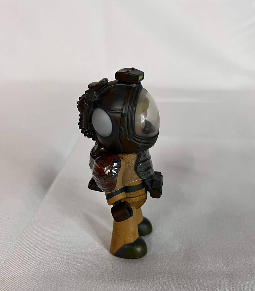 Mez-Itz Alien THE ASTRONAUT KANE Minimates Kubrick Style Figure with ...