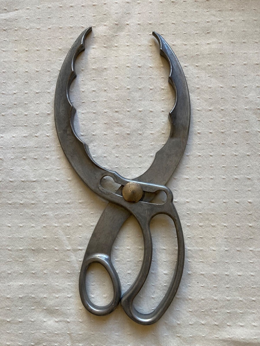 Lobster Tongs