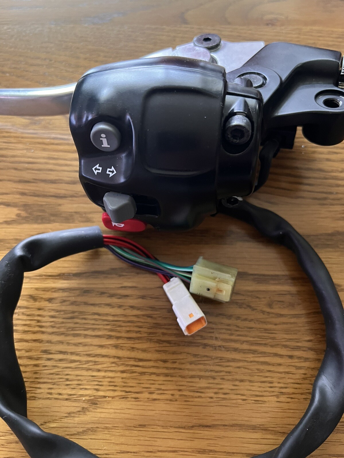 Triumph T100-T120 Left Hand Gear Switch With Clutch Liver | eBay UK