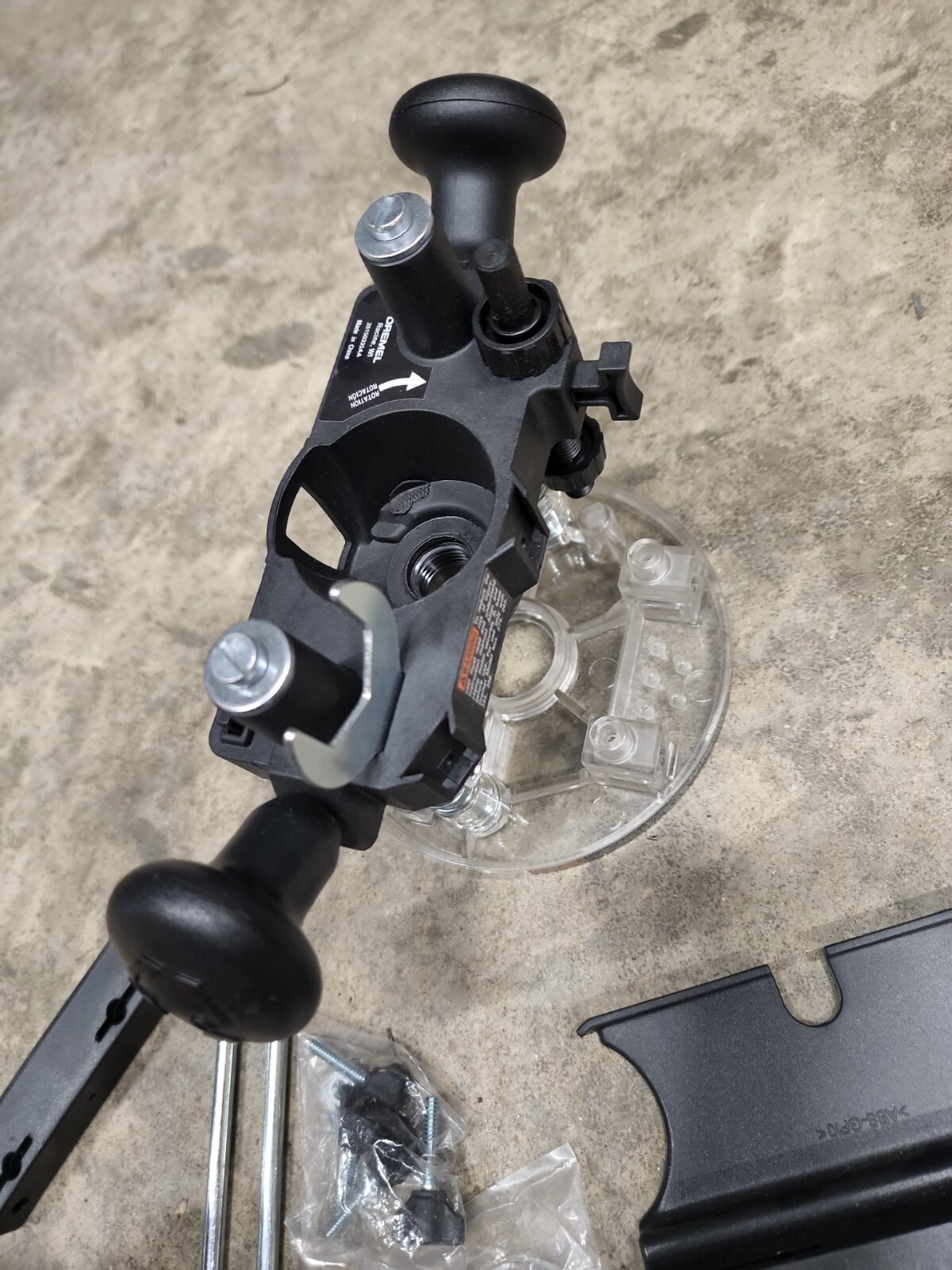 Dremel 335-01 Rotary Tool Plunge Router Attachment, Compact ...