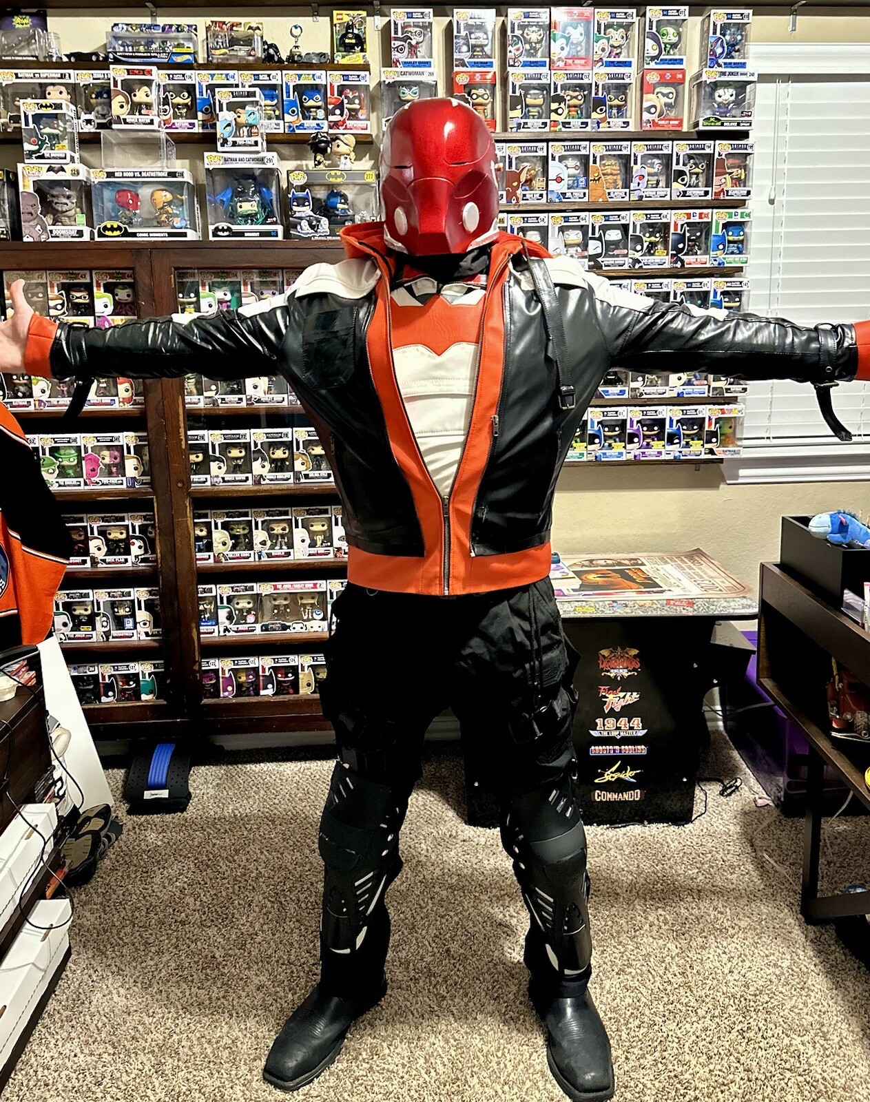 DC Red Hood Cosplay complete Costume. - Gem