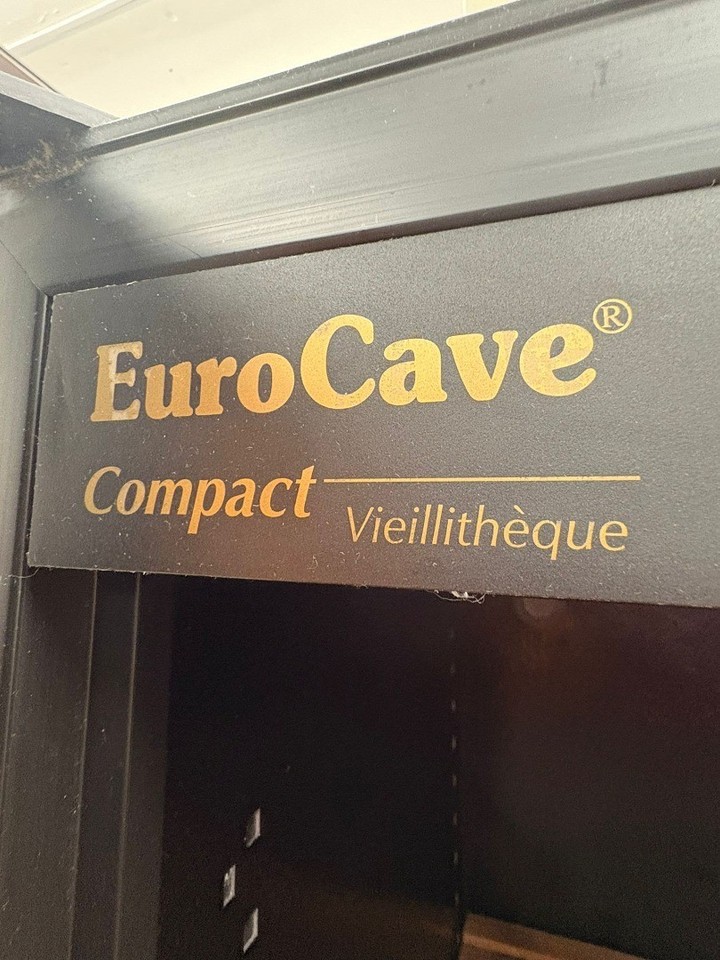 Eurocave vieillitheque confort large wine storage wine chiller CS B83 ...