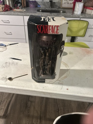 Scarface The World is Yours - ORIGINAL, 10 inch statue - VERY RARE, USA ...