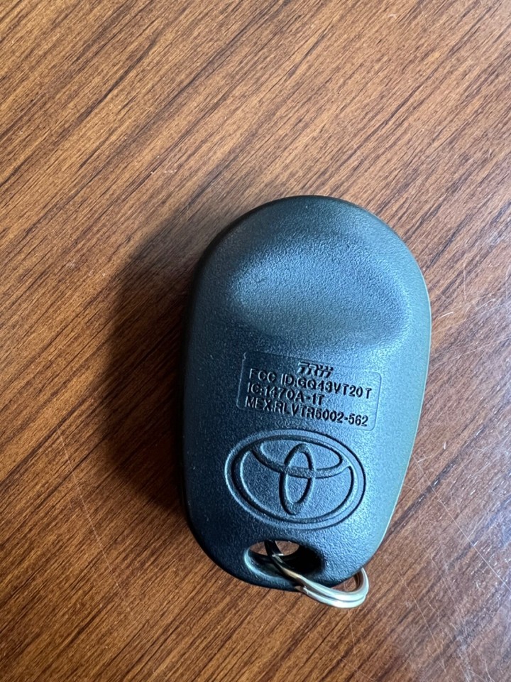 ORIGINAL TOYOTA Keyless Remote, 4-Button Clicker, Trunk, Alarm FOB | eBay