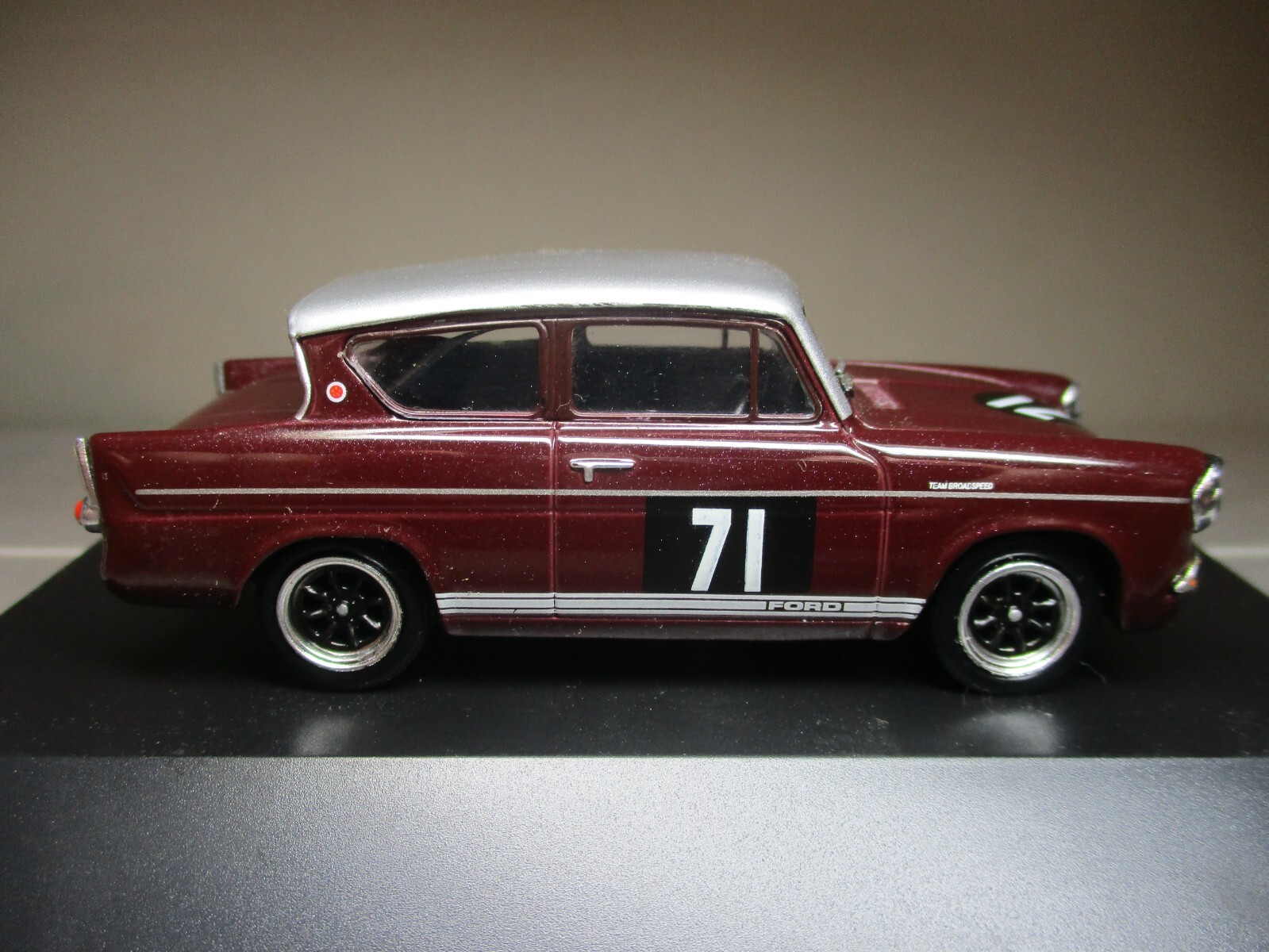 Atlas Editions 1/43 Ford Anglia #71 J.Fitzpatrick 1966 BTCC champion ...