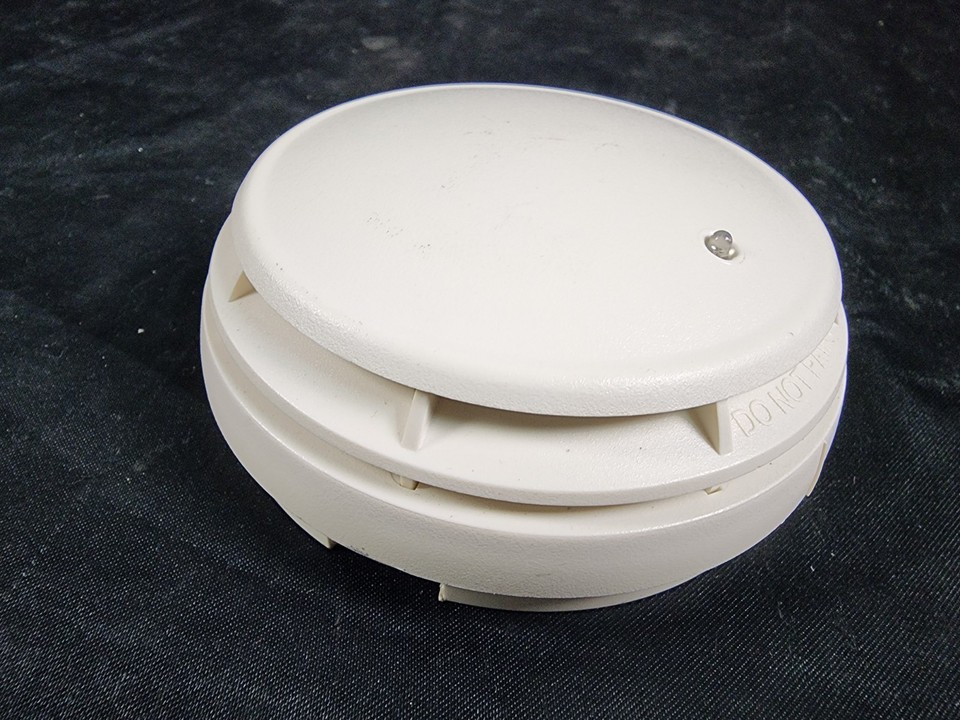 SIMPLEX 4098-9601 SMOKE DETECTOR HEAD FREE SHIPPING !!! | eBay