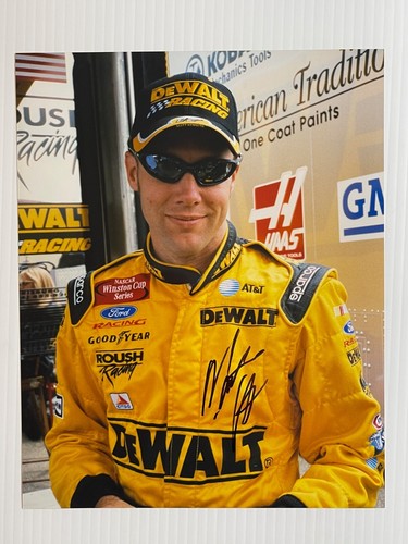 Matt Kenseth #17 Autographed 8x10 Photo (2000s) DeWalt Racing - In ...