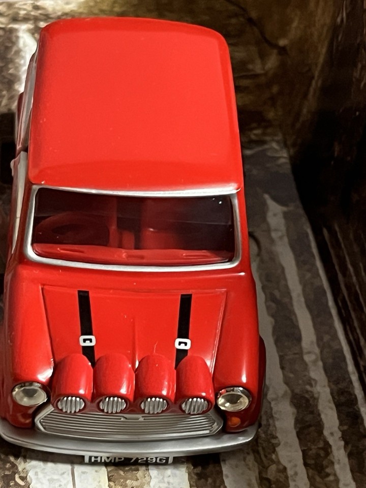 The Original Italian 🇮🇹 Job, Classic Austin / Morris Mini Cooper 1275cc ...