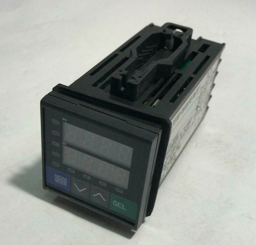 RKC Instruments D100F-VN*DN-N5-NN Temperature Controller REX-D100 | eBay