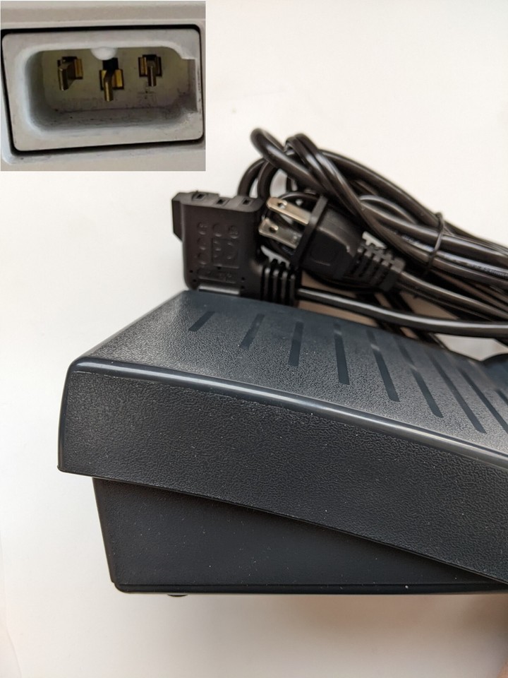 Foot Control PFAFF 6086,6087,6089,6091,6110,6112,6120,6122 Equiv# 90 ...