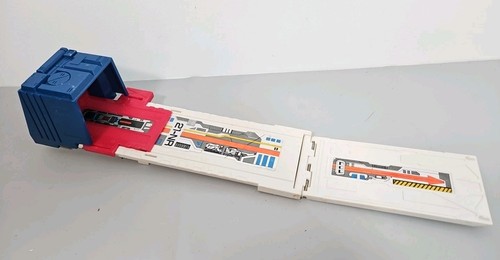 Transformers G1 Right Arm Ramp w/Red Slider White Fortress Maximus | eBay