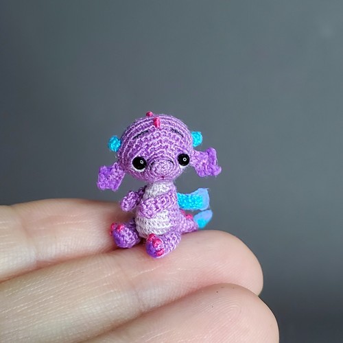Custom extremely micro Dragon. Dollhouse miniature. Doll pet ...