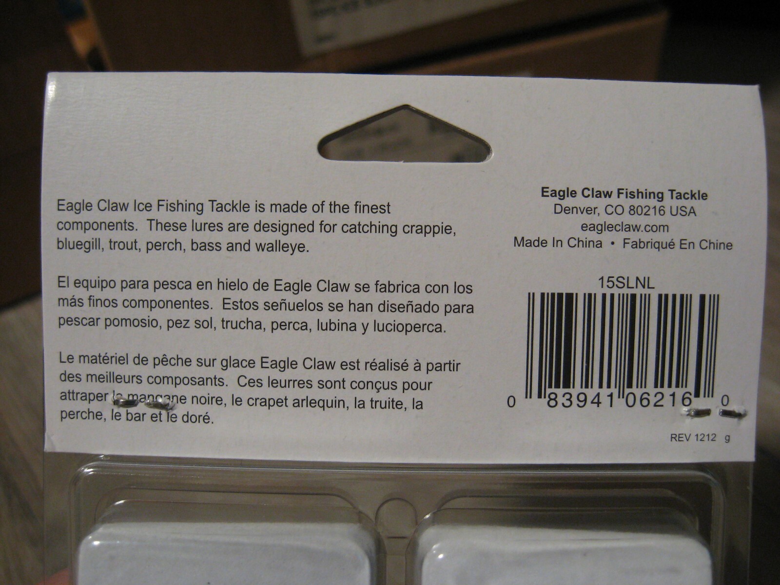 15 Pc Eagle Claw Ice Fishing Slicker Kit With 1/64 & 1/24 oz Tin Jigs ...