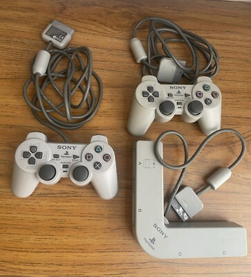 2 SCPH-1200 Analog Controllers & Multitap SCPH-1070 For PlayStation 1 ...