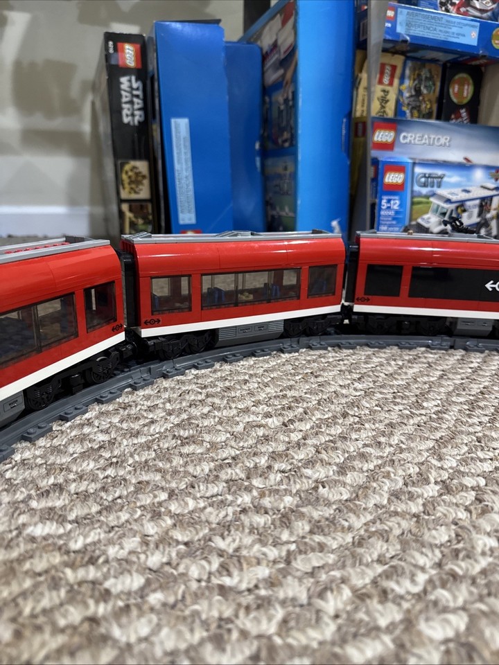 LEGO 7938 Passenger Train Set 9V Track, Motor, 99% complete, good ...