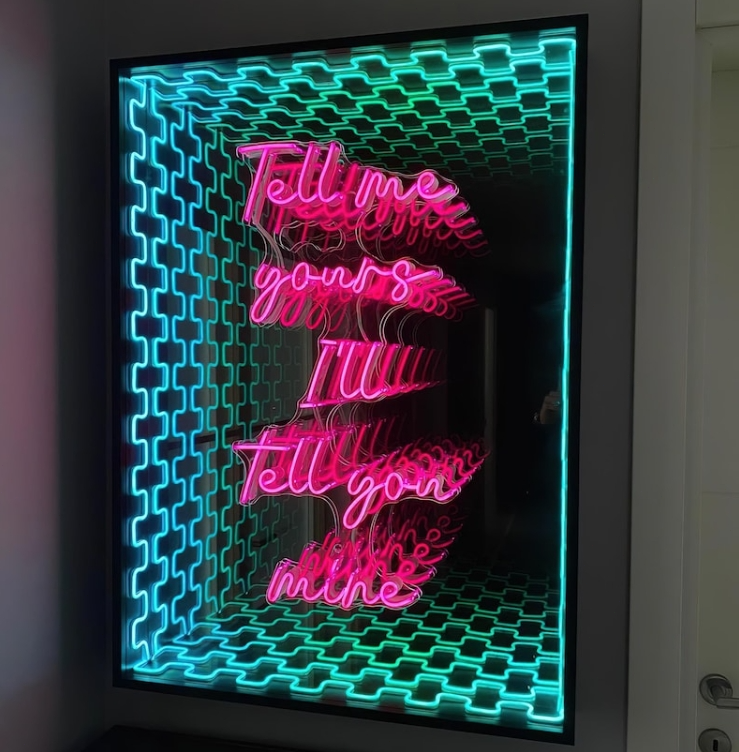 Infinity Mirror Logo