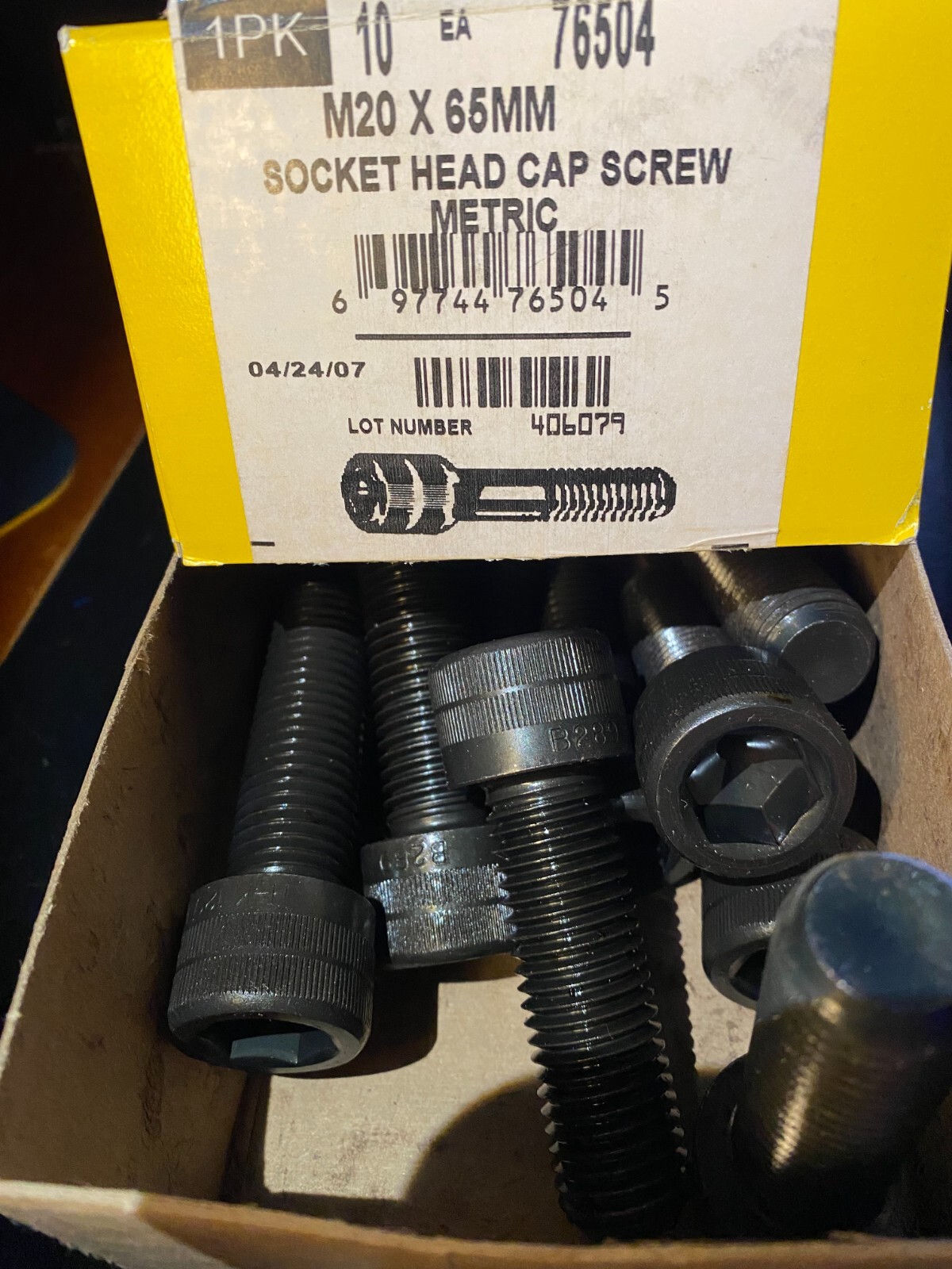 Holo-Krome M20 x 2.50 Metric Hex Socket Cap Screw EDP 76504 ***NEW BOX ...