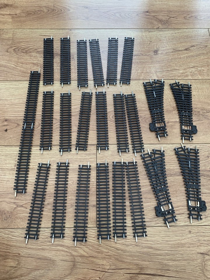 Hornby 00 track job lot 18x R600 1x R601 2x R612 2x R613 Points made in ...