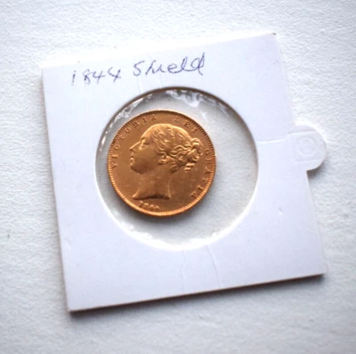 1844 Queen Victoria Young Shield Sovereign | Grelly UK