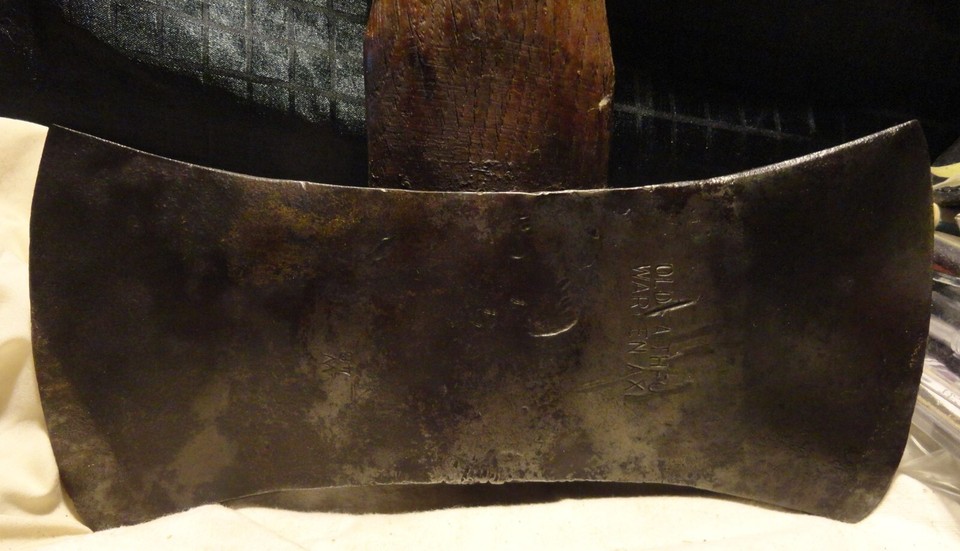 OLD FAITHFUL WARREN AXE DOUBLE BIT W-48 WALL DISPLAY 28" HANDLE FAST ...