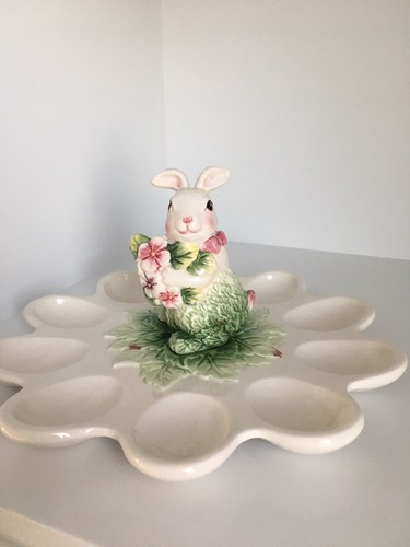 Easter Bunny Corner Ruby Spring Collection Ceramic Deviled Egg Plate ...
