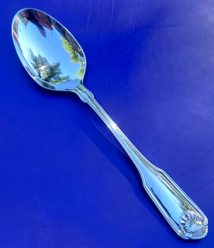 Oneida CLASSIC SHELL Heirloom Stainless CUBE Heirloom Silverware CHOICE ...