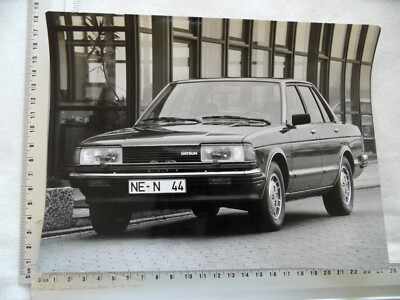 Foto Fotografie photo photograph DATSUN Bluebird Diesel Limousine SR420 ...
