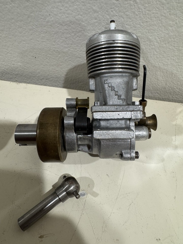 Hornet .60 Spark Ignition Engine With Flywheel And Drive Coupling ...